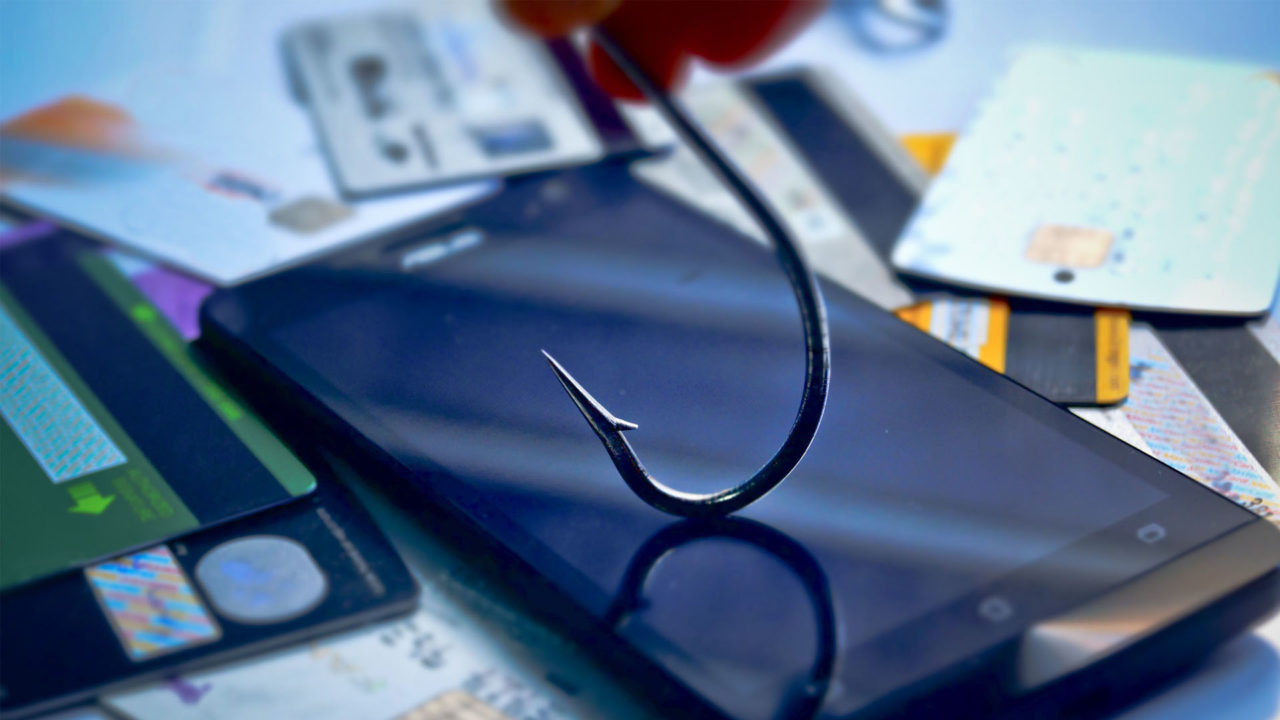 Smishing: cos’è e come funziona il phishing che usa gli SMS come esca ...