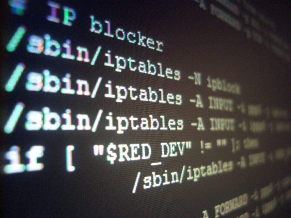 iptables: cos’è, come funziona e come configurarlo per proteggerti ...
